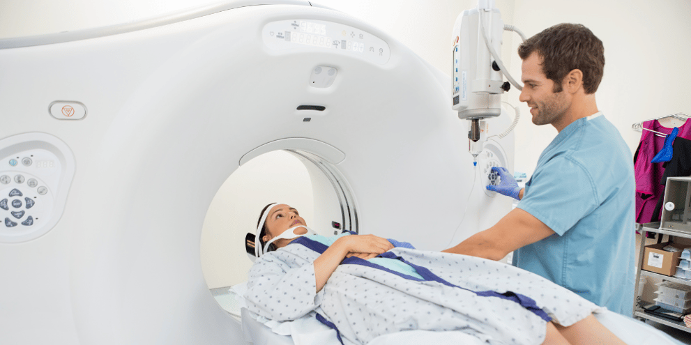 Pros & Cons of Being a Traveling Radiology Tech | LRS Healthcare